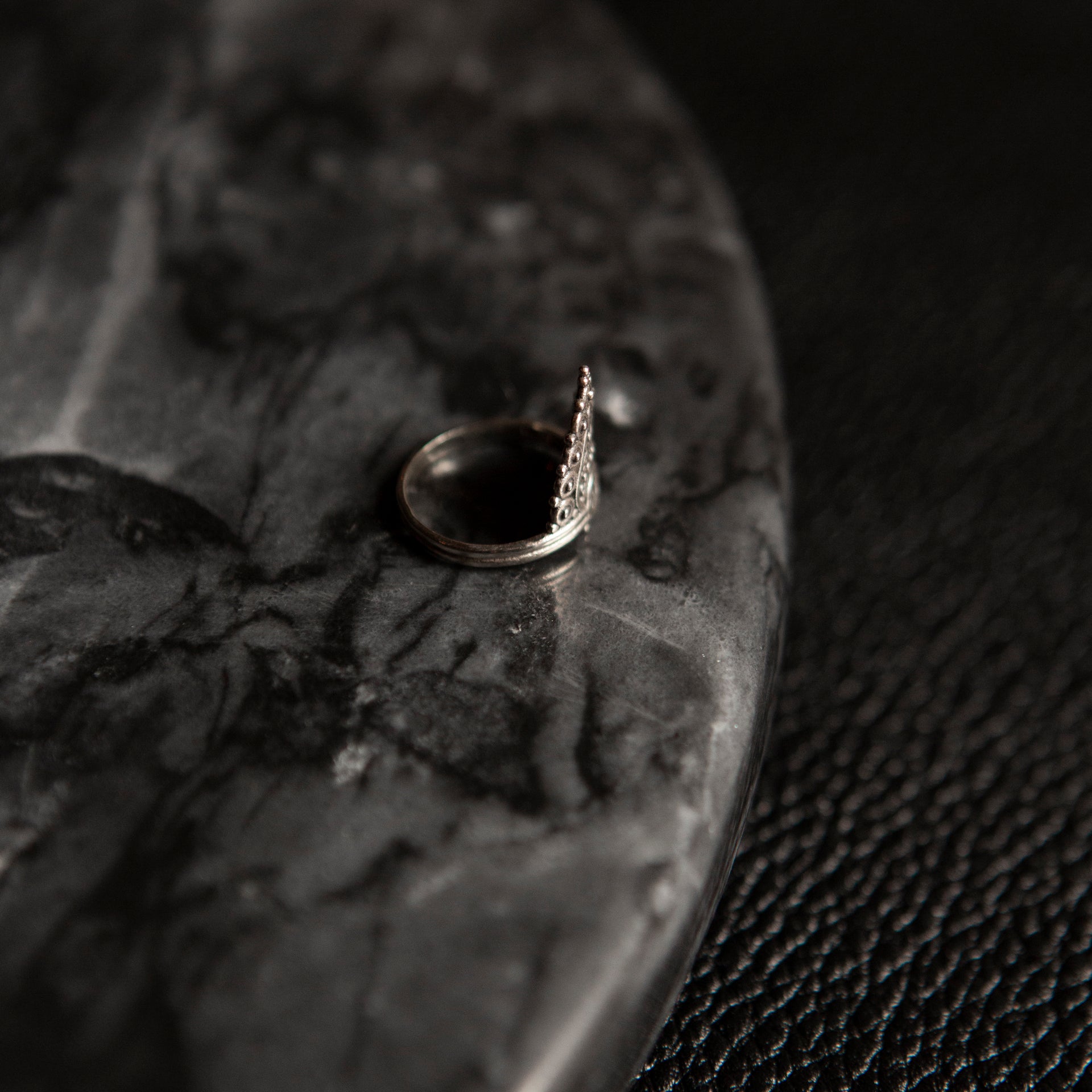 Mahā | Ring – 925 Silver – NOIR KĀLA